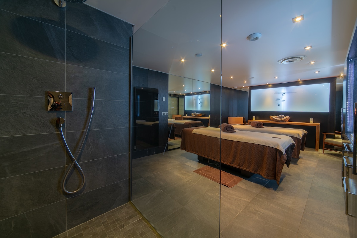 Hôtel Le Strato Courchevel